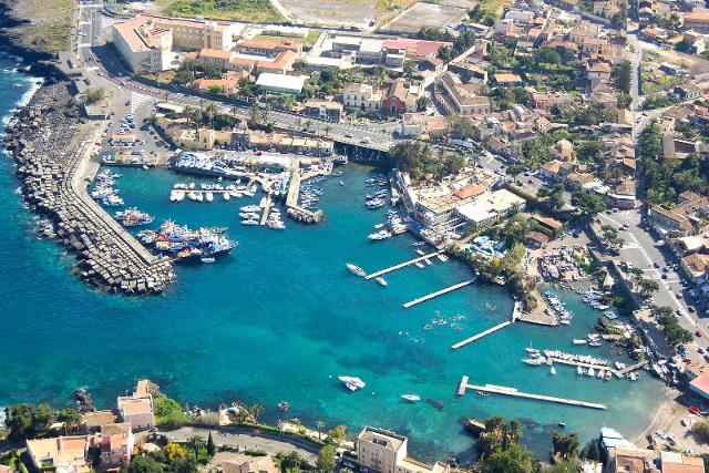 Storia antica di uomini e di mare… in un vasetto | Guida Sicilia