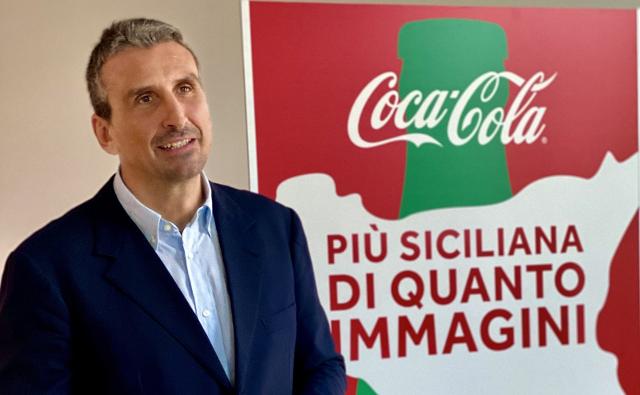 Coca-Cola in tour a Mondello per incoraggiare i consumatori al riciclo ...