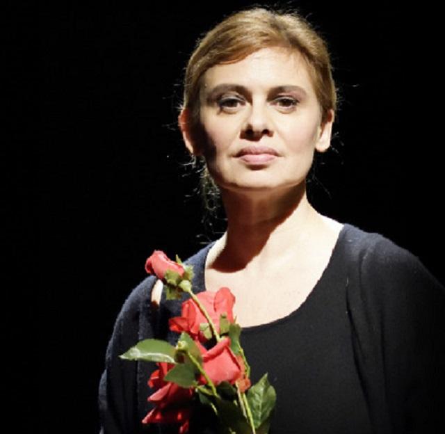 Raffaello Tullo in ''Contrattempi moderni'' - Teatro Naselli - Comiso ...