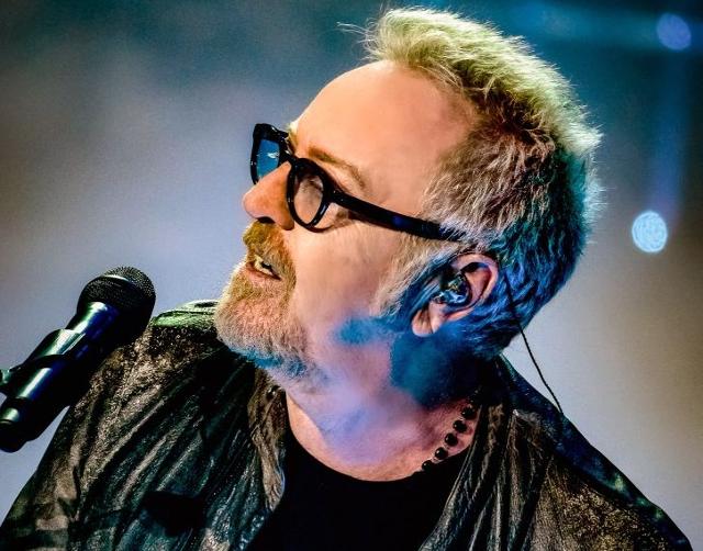 Umberto Tozzi con ''Gloria Forever in Tour'', al Teatro di Verdura di ...