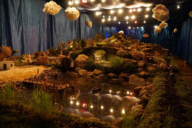 Presepe Artistico Meccanico di Blufi (PA) - Uno dei Presepi più Grandi ...