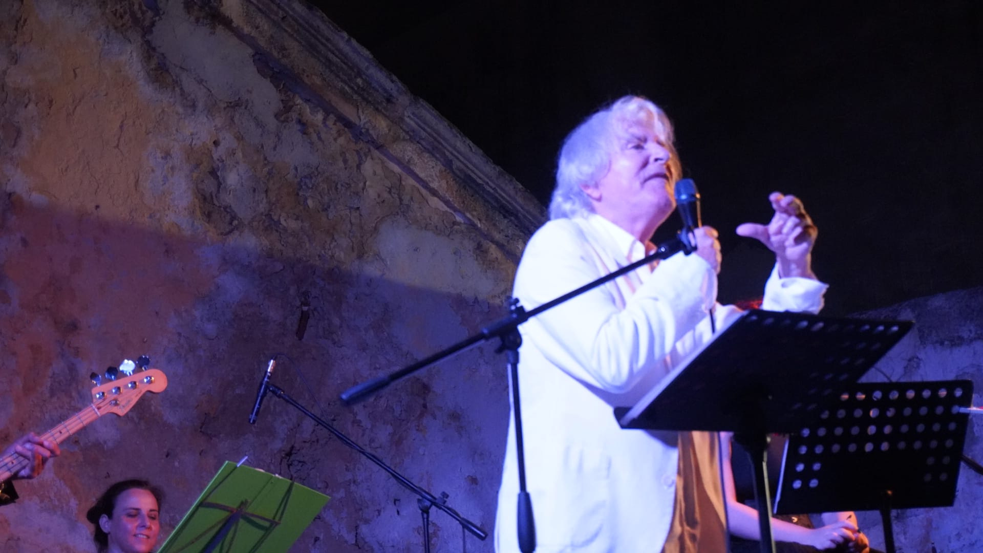 Bibi Bianca in ''Medioevo, il Racconto e il Canto'' al Teatro Fontarò ...